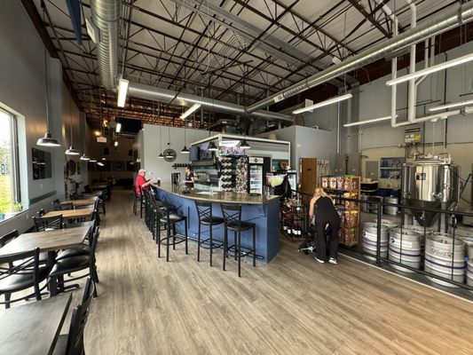 BROADVIEW BREWING COMPANY - Updated December 2025 - 49 Photos & 21 ...