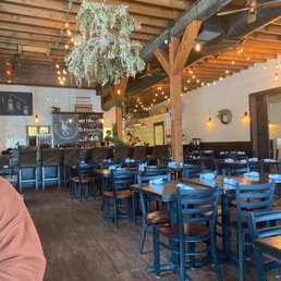 THE COPPER HEN - Updated March 2025 - 819 Photos & 646 Reviews - 2515 ...