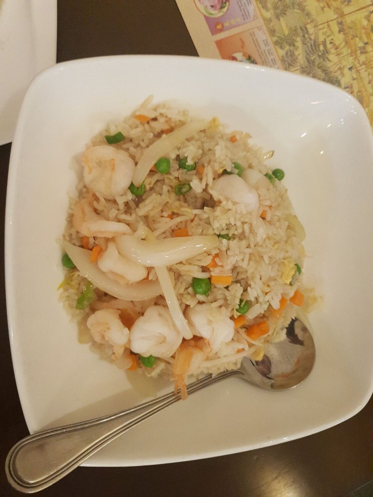 SIMON KING CHINESE RESTAURANT - 18 Photos - 673 David Low Way, Mudjimba ...