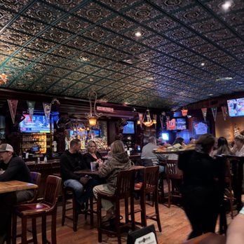 MAD BOAR RESTAURANT & PUB - Updated October 2025 - 289 Photos & 185 ...