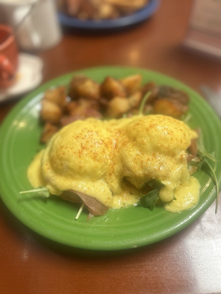 MAMA’S CAFE BAKERY - Updated January 2026 - 117 Photos & 160 Reviews ...