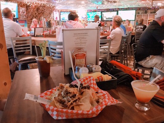 PATCHES PUB - 237 Photos & 328 Reviews - Burgers - 4723 Thomas Dr ...