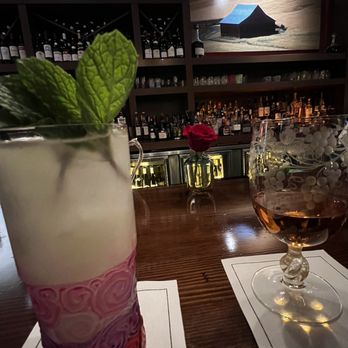 C29 - Updated December 2025 - 41 Photos & 27 Reviews - 1320 Main St, St ...