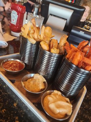 MINNESOTA BURGER COMPANY - Updated November 2024 - 80 Photos & 43 ...