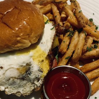 PINSTRIPES - Updated 05/2025 - 764 Photos & 611 Reviews - 7 Oakbrook ...