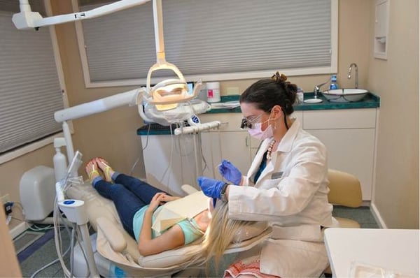 ILONA K FURMAN, DDS, PS - Updated June 2024 - 21 Photos & 21 Reviews ...