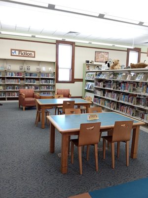 CHICOPEE PUBLIC LIBRARY - Updated December 2025 - 69 Photos - 449 Front ...