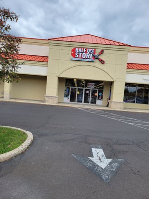 HALF OFF STORE - Updated December 2025 - 32 Photos - 1200 Welsh Rd ...