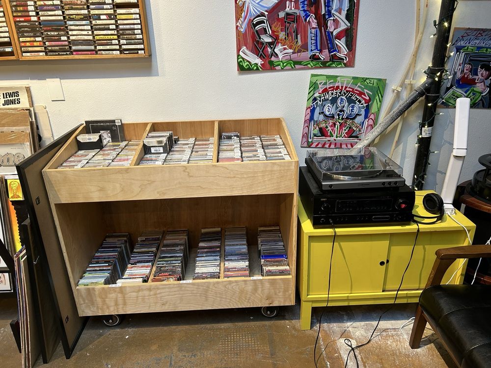 Mint Gallery Records, Portland | Roadtrippers