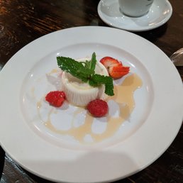 SOFI RESTAURANT - Updated January 2026 - 496 Photos & 514 Reviews - 616 ...