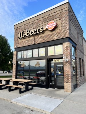 JL BEERS - Updated January 2026 - 74 Photos & 117 Reviews - 2531 S ...