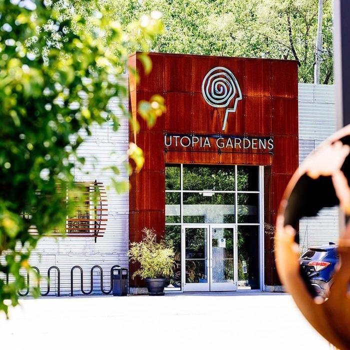 UTOPIA GARDENS - 29 Photos - Cannabis Dispensaries - 6541 E Lafayette ...