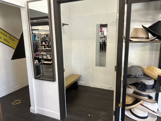 THE ARK THRIFT STORE - Updated June 2026 - 19 Photos & 27 Reviews ...