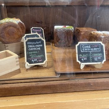 LITTLE PEBBLES - Updated June 2025 - 823 Photos & 240 Reviews - 160 ...