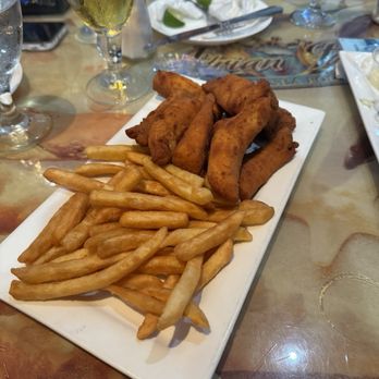 ADRIAN FISH MARKET & RESTAURANT - Updated November 2024 - 398 Photos ...