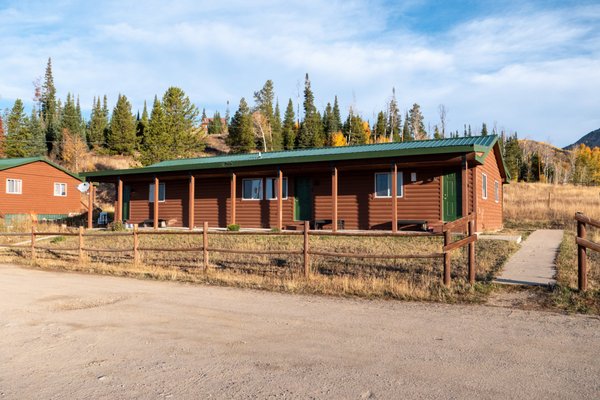 STEAMBOAT LAKE OUTPOST - Updated January 2026 - 43 Photos & 16 Reviews ...