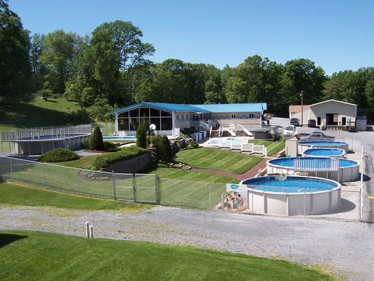 CRYSTAL POOLS - TEMP. CLOSED - Updated December 2025 - 14 Photos & 16 ...