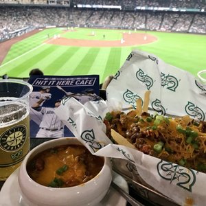 HIT IT HERE CAFE AND BAR - 118 Photos & 74 Reviews - 1250 1st Ave S ...