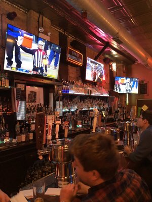 THIRD RAIL TAVERN - 54 Photos & 183 Reviews - Bars - 1133 W Madison St ...