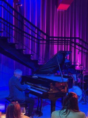 CHELSEA TABLE AND STAGE - 29 Photos & 12 Reviews - 152 W 26th St, New ...