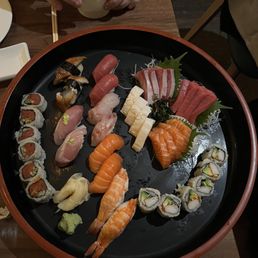 PERRY’S RESTAURANT - Updated August 2024 - 775 Photos & 869 Reviews ...