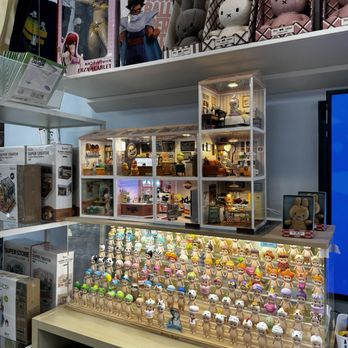 SENPAI’S CORNER - Updated September 2025 - 646 Photos & 44 Reviews ...