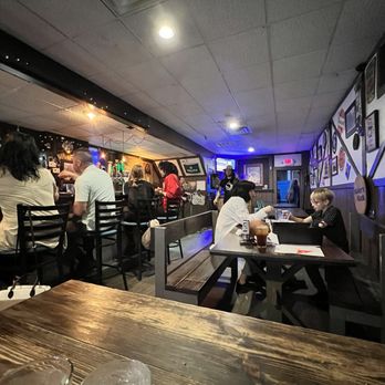 WUNDERBAR - Updated May 2025 - 458 Photos & 482 Reviews - 1132 Lee St ...