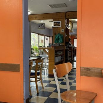 THE BREADBOARD RESTAURANT - Updated July 2025 - 229 Photos & 447 ...