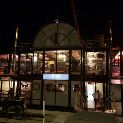 BAJA - 66 Photos & 20 Reviews - Lungotevere Arnaldo Da Brescia, Roma ...