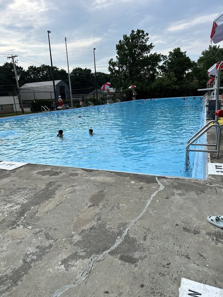 LLOYD MEMORIAL POOL - Updated January 2026 - 11 Reviews - 51 Tremont St ...