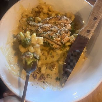 CAST IRON TAVERN - Updated December 2025 - 261 Photos & 339 Reviews ...