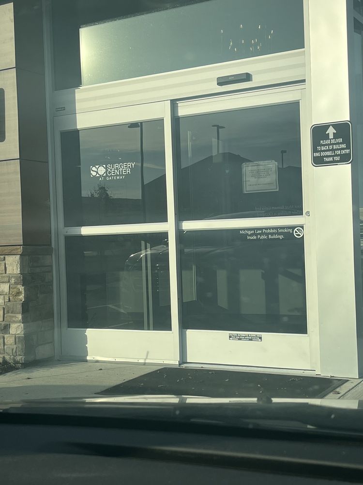 SURGERY CENTER AT GATEWAY - Updated January 2025 - 5302 Gateway Centre ...