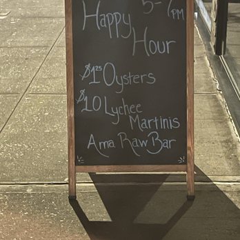 AMA RAW BAR - EAST VILLAGE - Updated September 2024 - 405 Photos & 209 ...