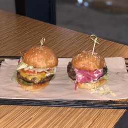 5280 BURGER BAR - Updated October 2025 - 2031 Photos & 2073 Reviews ...
