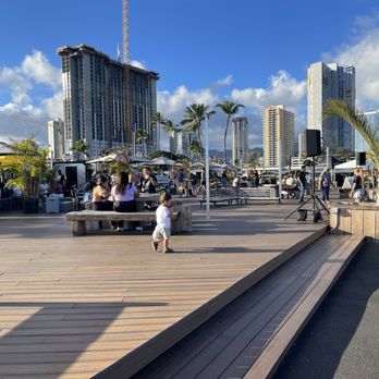 HONOLULU NIGHT MARKET - Updated January 2026 - 957 Photos & 164 Reviews ...