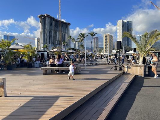 HONOLULU NIGHT MARKET - Updated December 2025 - 955 Photos & 163 ...