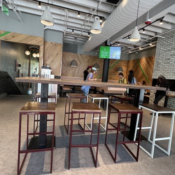 SHAKE SHACK HARVARD SQUARE - Updated May 2025 - 333 Photos & 446 ...