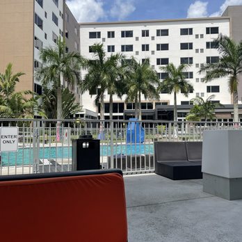 ALOFT MIAMI DORAL - Updated April 2025 - 223 Photos & 110 Reviews ...