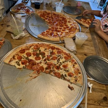 SLOW RISE SLICE HOUSE - Updated December 2025 - 99 Photos & 193 Reviews ...