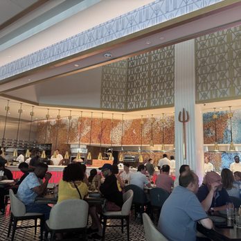 GORDON RAMSAY HELL’S KITCHEN - Updated July 2024 - 1465 Photos & 352 ...