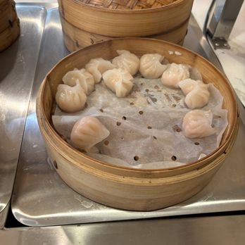 SEA & SKY FEAST BUFFET - Updated January 2025 - 415 Photos & 102 ...