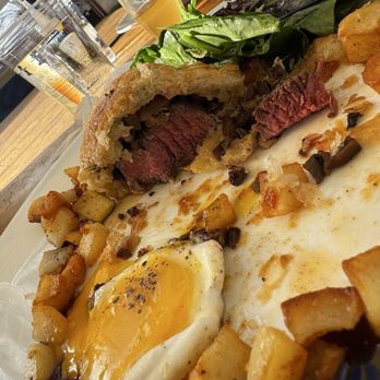 THE PARLOUR - Updated March 2025 - 246 Photos & 103 Reviews - 1716 ...