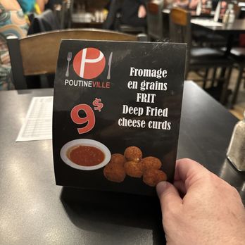 POUTINEVILLE - Updated October 2025 - 674 Photos & 651 Reviews - 1365 ...