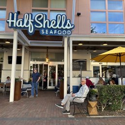 HALF SHELLS SEAFOOD GRILL - Updated September 2025 - 666 Photos & 599 ...