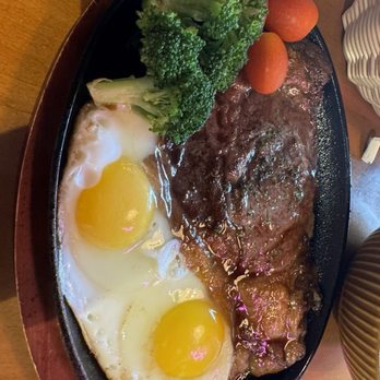 THE BEP CORNER - Updated October 2024 - 482 Photos & 183 Reviews - 4500 ...