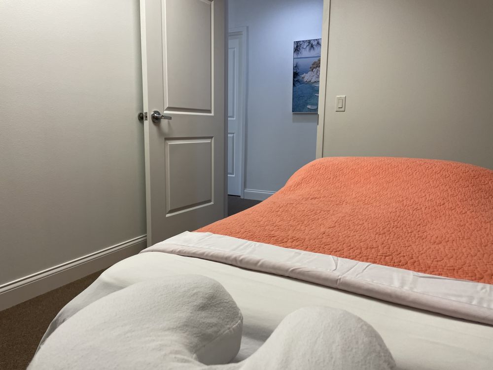 TOTAL BODY EXPERIENCE - Updated December 2025 - 11 Photos - 5104 N ...