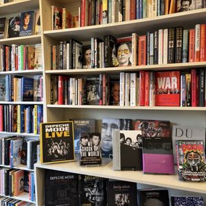 BUCKS COUNTY BOOKSHOP - Updated June 2025 - 35 W State St, Doylestown, Pennsylvania - Bookstores ...