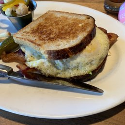 NORMAN ROSE TAVERN - 468 Photos & 682 Reviews - American (New) - 1401 ...