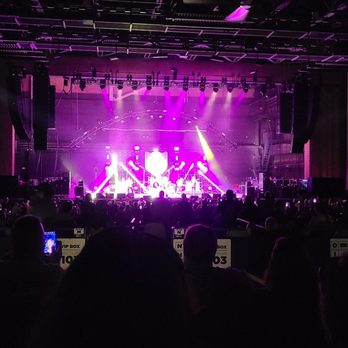 TALKING STICK RESORT AMPHITHEATRE - Updated July 2024 - 595 Photos & 327 Reviews - 2121 N 83rd ...