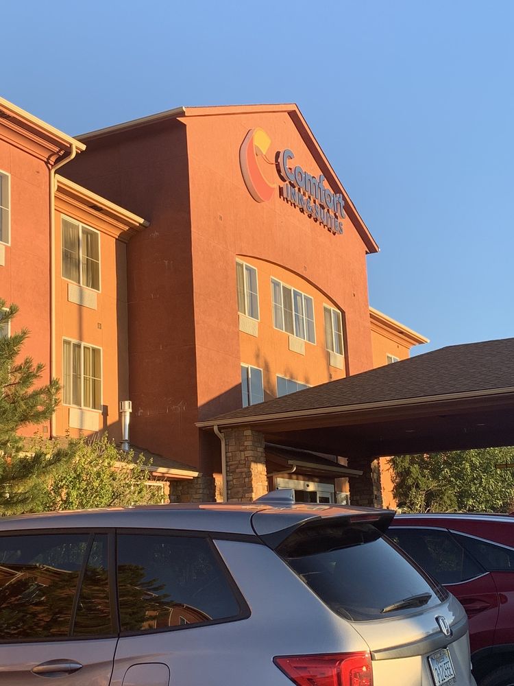 COMFORT INN & SUITES - Updated August 2025 - 135 Photos & 102 Reviews ...